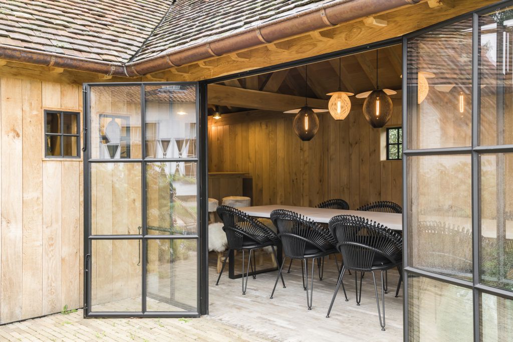 Inrichting poolhouse - Loppem | Gouts et Couleurs